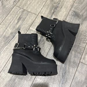 Killstar | Shoes | Killstar Womens Rise Up Boots Chunky Heel Chains ...